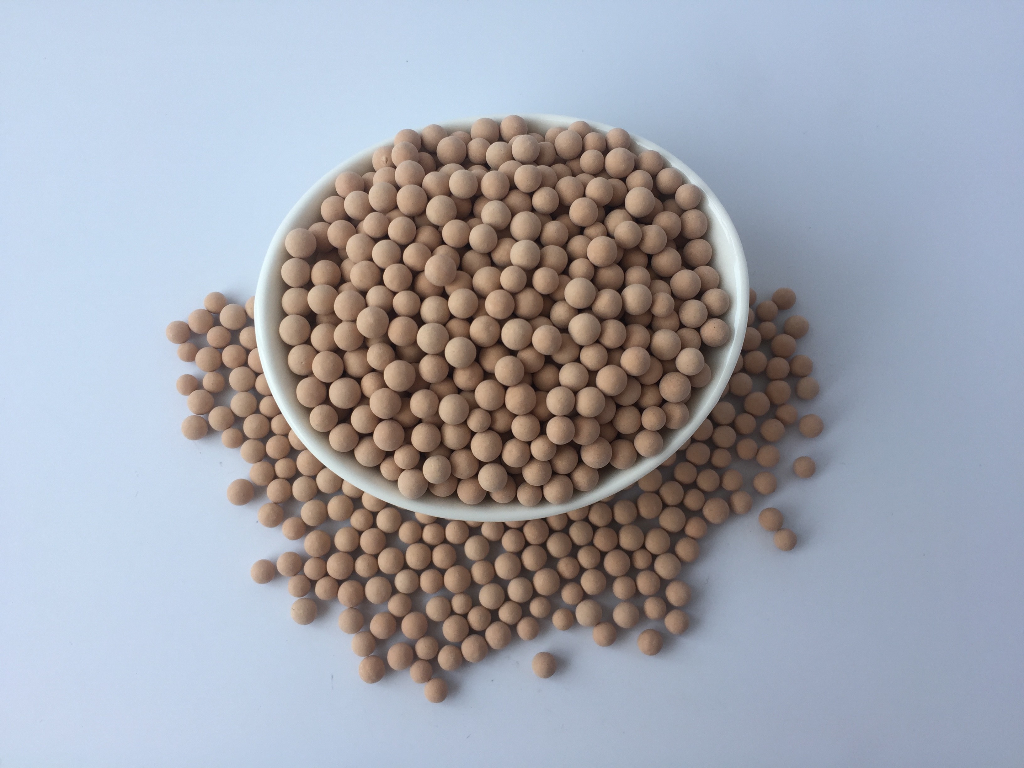 Cylindrical 13X Molecular Sieve Pellet 2 - 3mm Pore Size 25kg/Bag