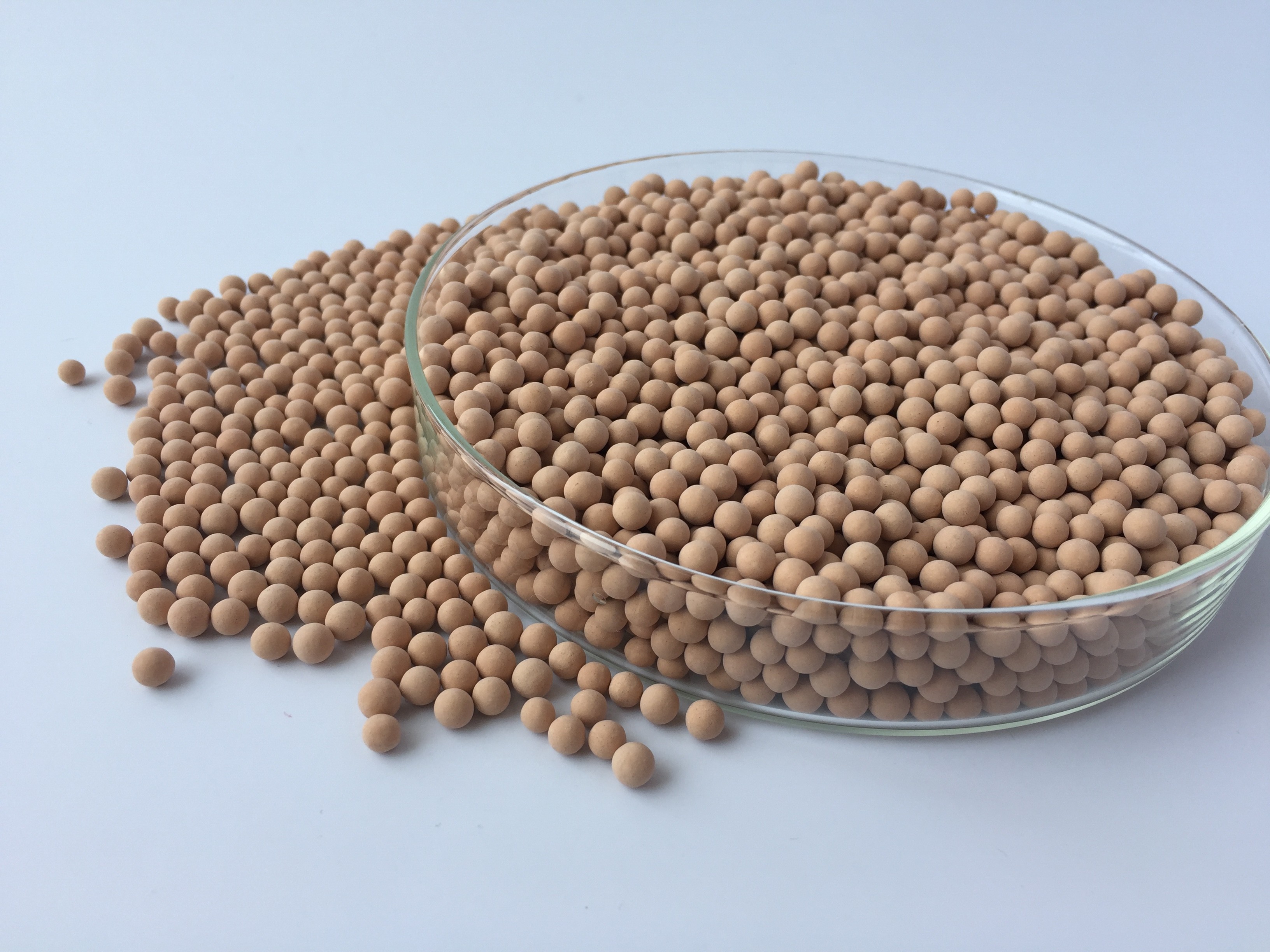 Commercial Molecular Sieve Type 4A Granular With Moisture Adsorption ≥21% 25kg/Bag